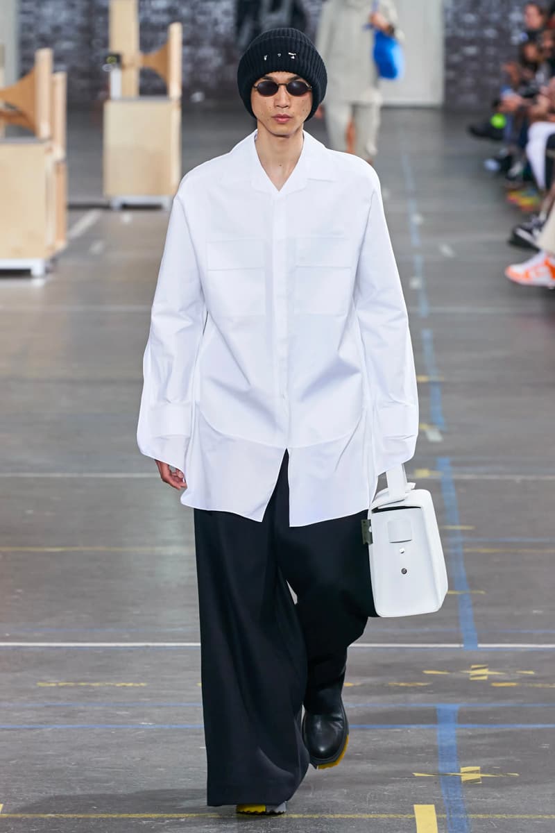 Off-White™ Fall 2021 Ready-to-Wear Collection Show | Hypebeast