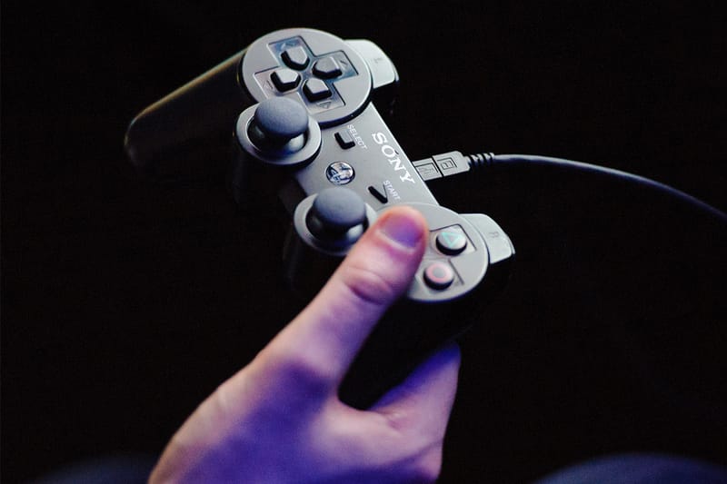 History of Video Game Controllers Video | HYPEBEAST