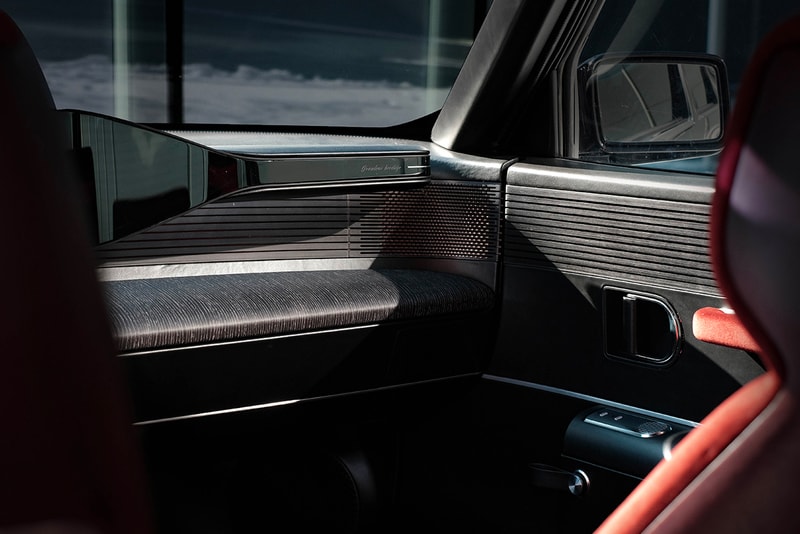 Hyundai Grandeur Heritage Series Restomod Unveil | Hypebeast