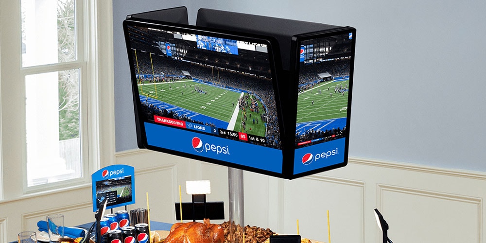 Pepsi Debuts Its Turkeytron Thanksgiving Centerpiece | Hypebeast