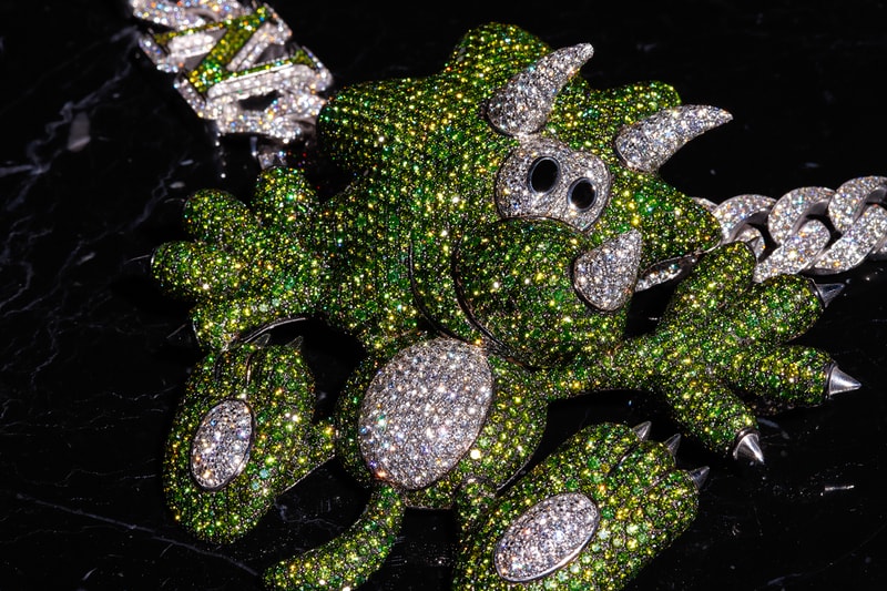 VERDY x Alex Moss New York Tenshin Nasukawa Tenshin Dino Chain | Hypebeast