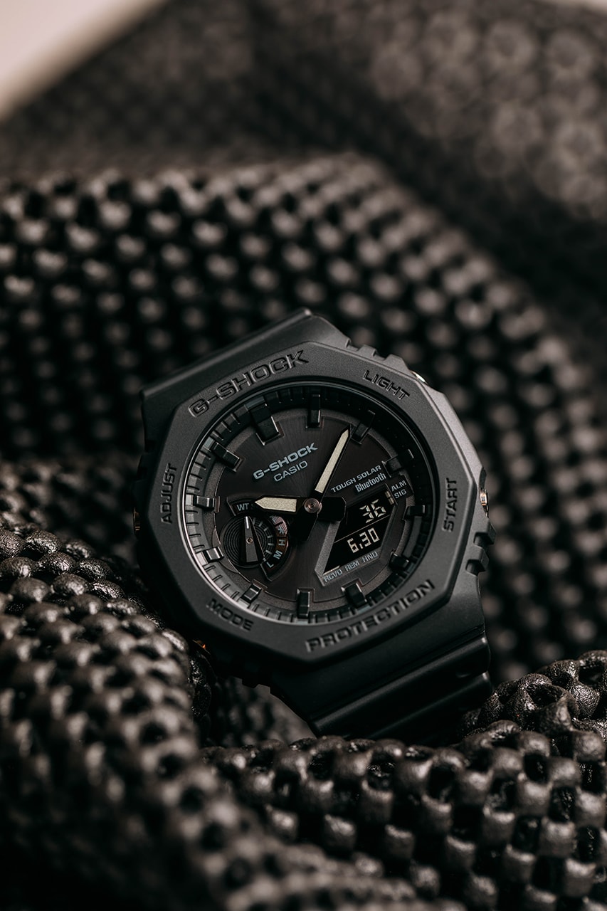 Casio G-SHOCK Adds Bluetooth and Solar Charging to CasiOak Fan-Favorit