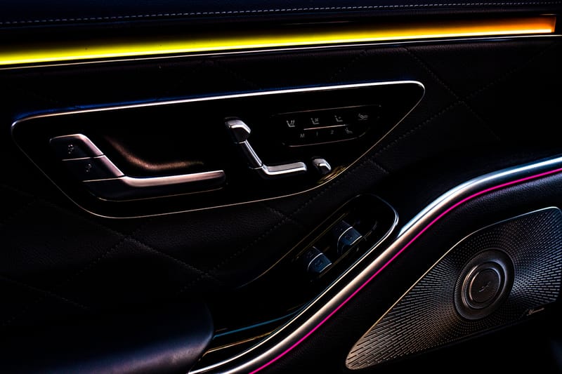 2021 Mercedes S-Class S500 Is a Tech-Filled Limo | Hypebeast