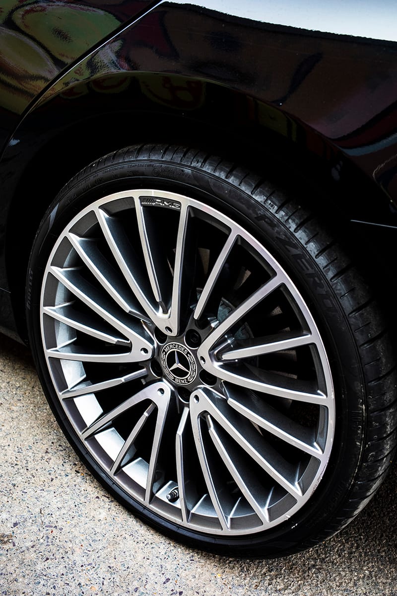 2021 Mercedes S-Class S500 Is a Tech-Filled Limo | Hypebeast