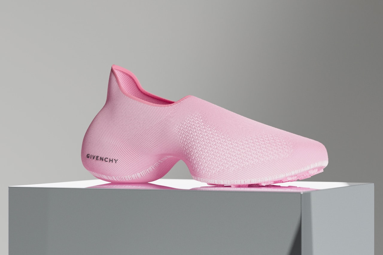 Givenchy Launches Technical TK-360 Sneaker | HYPEBEAST