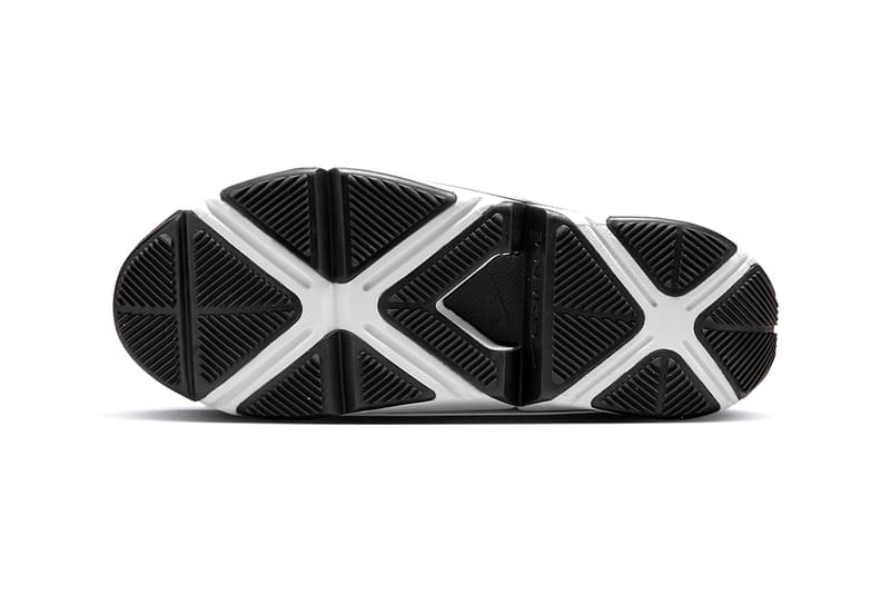 Nike GO FlyEase Shoe Black And White Colorway | HYPEBEAST