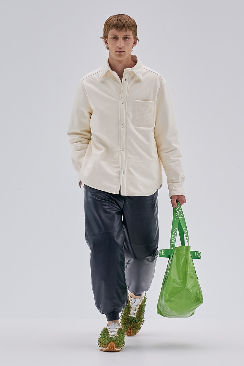 Loewe Spring/Summer 2023 Collection Backstage | HYPEBEAST
