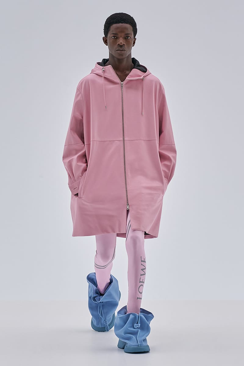 Loewe Spring/Summer 2023 Collection Backstage | Hypebeast