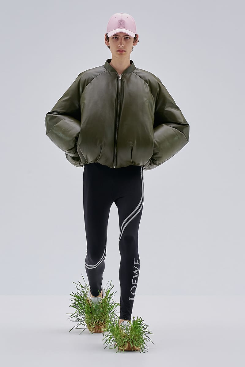 Loewe Spring/Summer 2023 Collection Backstage | Hypebeast