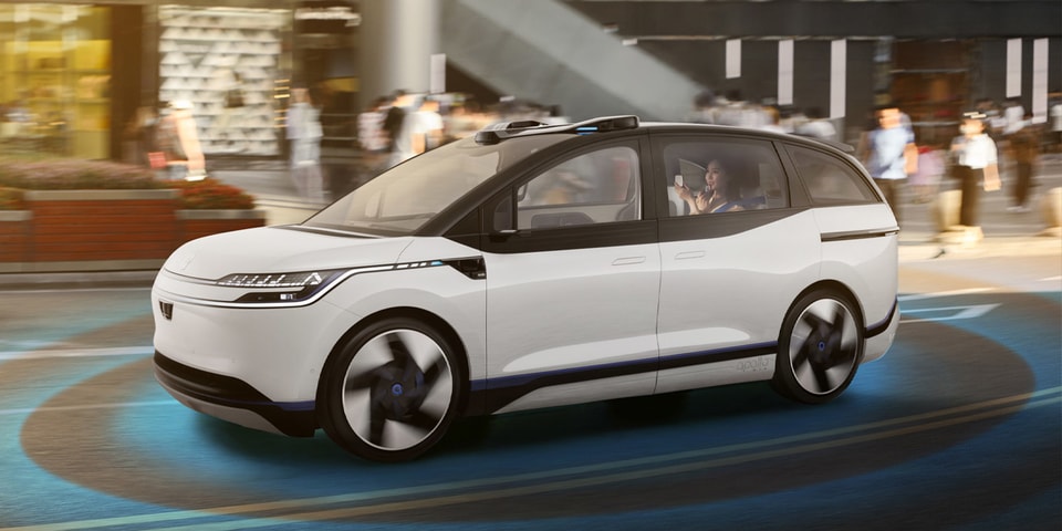 Baidu Unveils the Apollo RT6 Self-Driving Taxi Concept | HYPEBEAST