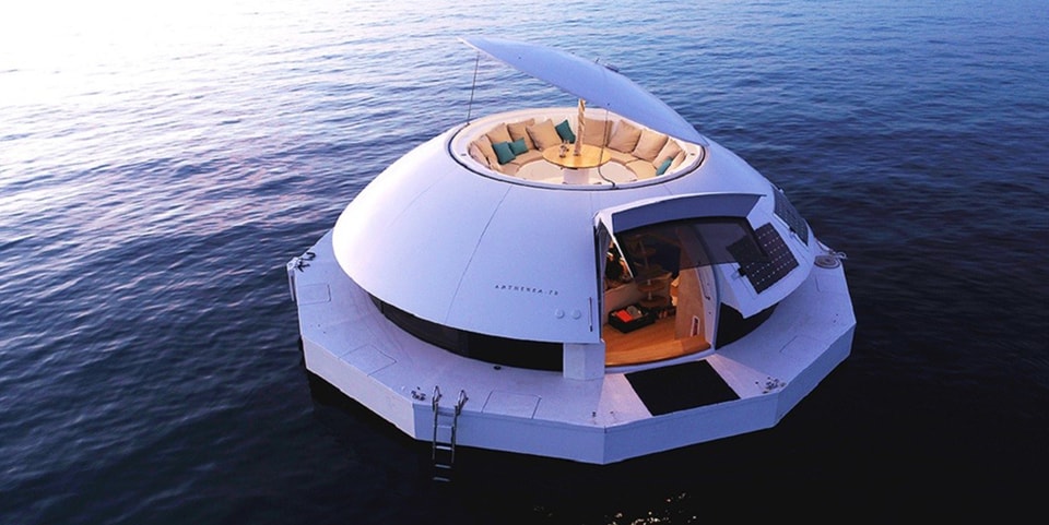 Floating Hotel Room