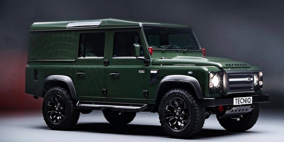 High Modified 2013 Land Rover Defender $140,000 USD at Auction | Hypebeast