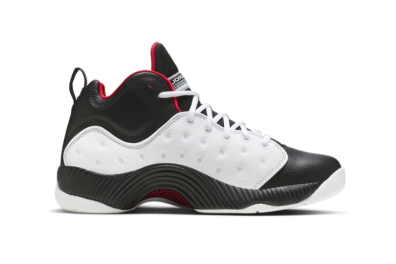 Jordan Jumpman Team 2 Resurfaces in the OG "Chicago" Colorway | Hypebeast
