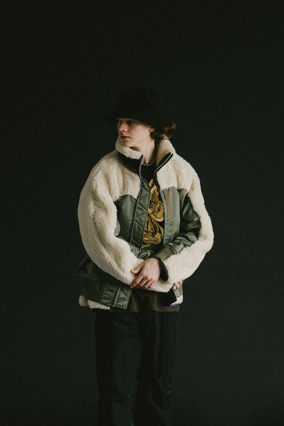 sacai FW22 Faux Shearling Nylon Twill Blouson HBX Release | Hypebeast