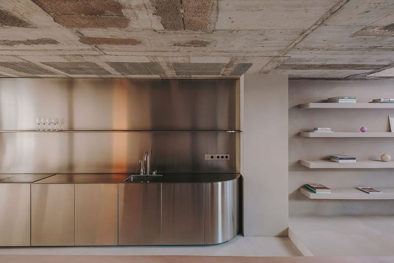 Take a Look Around Andrés Reisinger's New Studio | Hypebeast