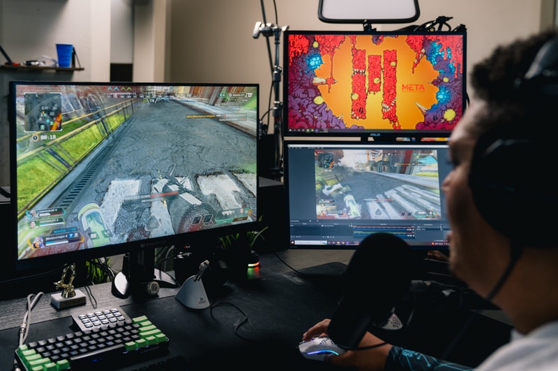 Facebook Gaming Asks Max Rhyms to Choose Five | Hypebeast