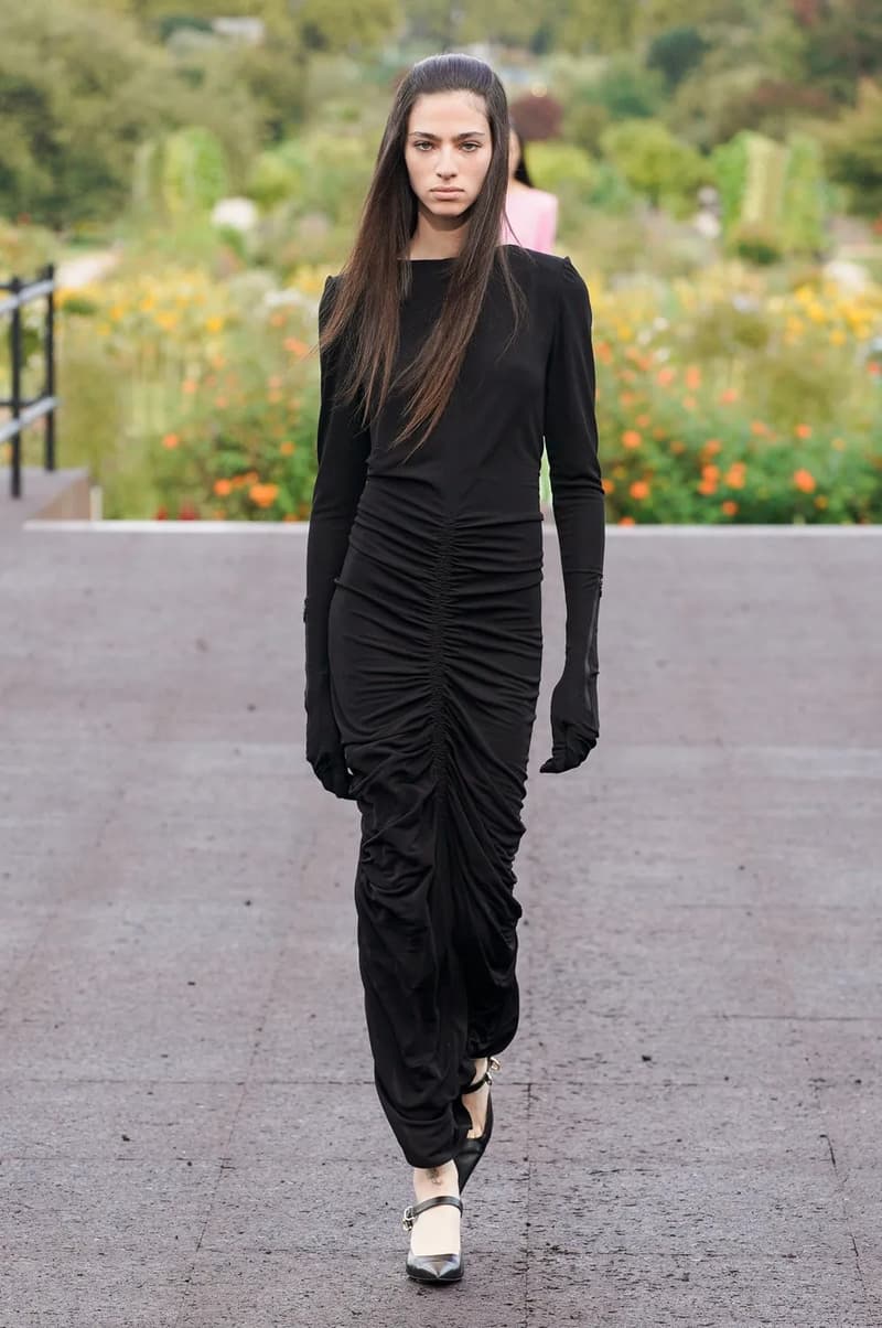 Givenchy Spring/Summer 2023 Womenswear at Paris | Hypebeast