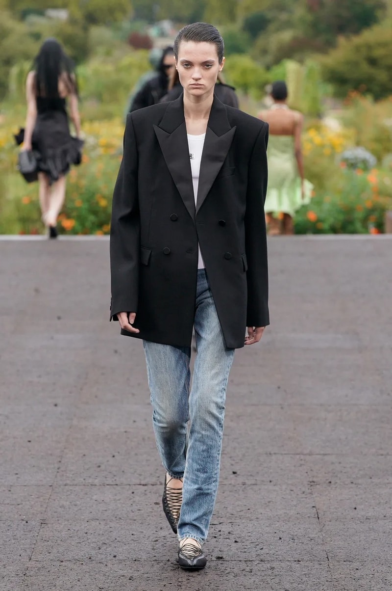 Givenchy Spring/Summer 2023 Womenswear at Paris | Hypebeast