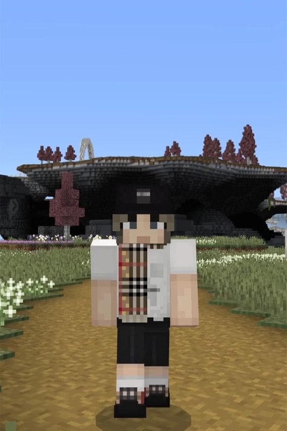 Burberry x Minecraft "Freedom to Go Beyond" Game Collaboration | Hypebeast