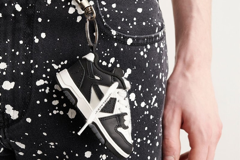 OFF-WHITE "OOO" Keychain Release Date | Hypebeast