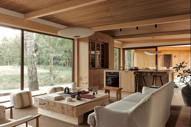Studio He Creates Wooden Vacation Home | Hypebeast