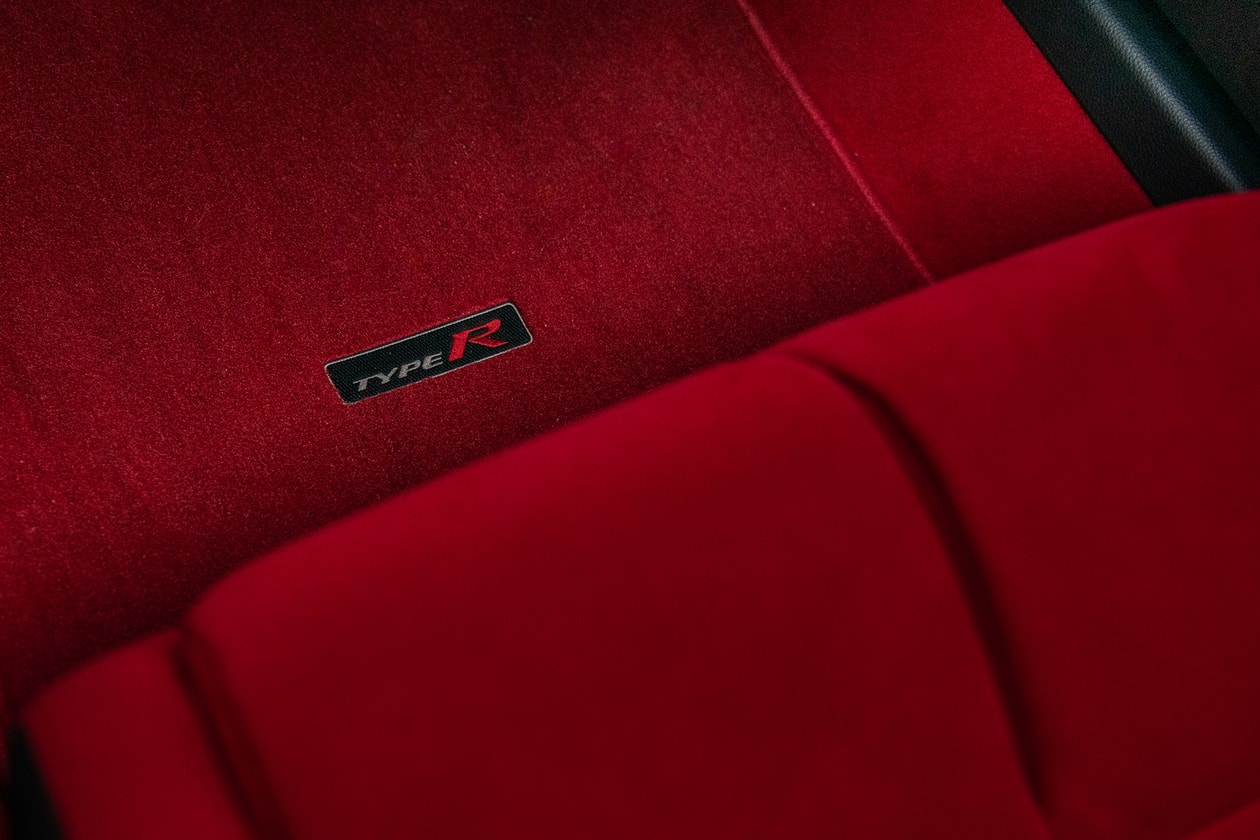 2023 Honda Civic Type R FL5 Review | Hypebeast