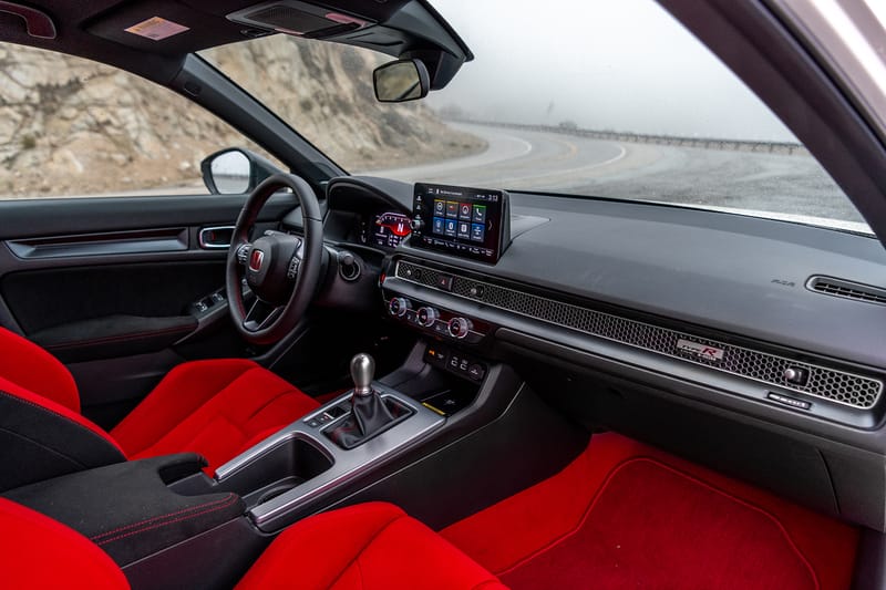 2023 Honda Civic Type R FL5 Review | Hypebeast