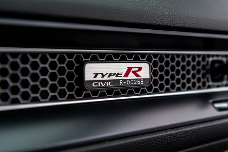 2023 Honda Civic Type R FL5 Review | Hypebeast