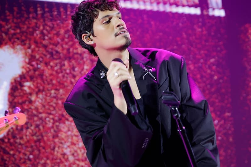 Omar Apollo Shares Heartsick New Track “3 Boys” | Hypebeast