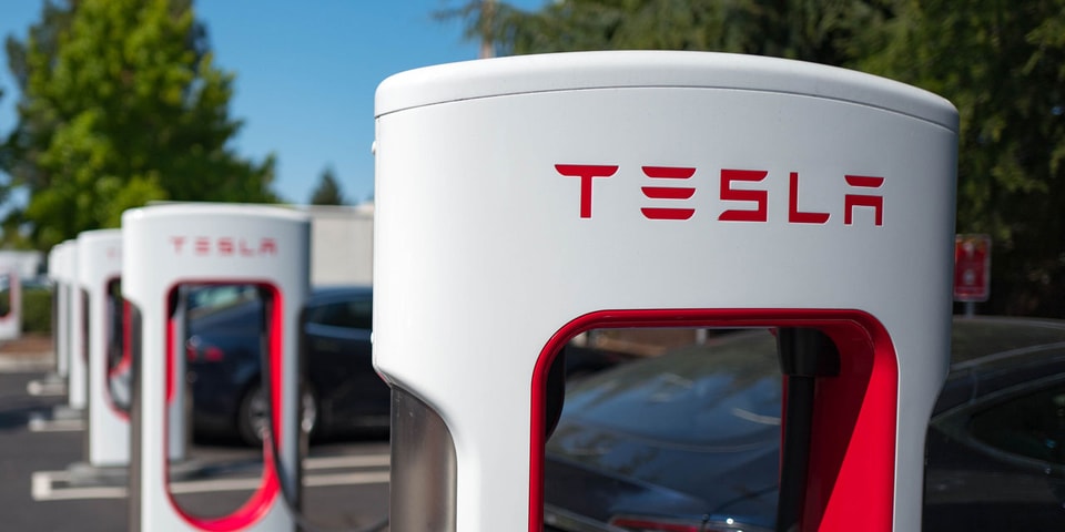 Tesla Will Open Up 7,500 Charging Stations to All EVs | Hypebeast