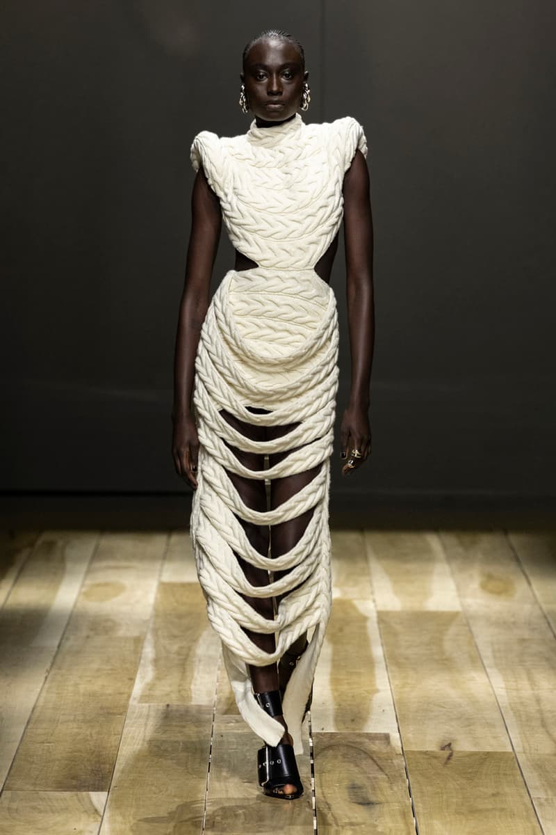 Alexander McQueen FW23 "Anatomy" Runway Show | Hypebeast