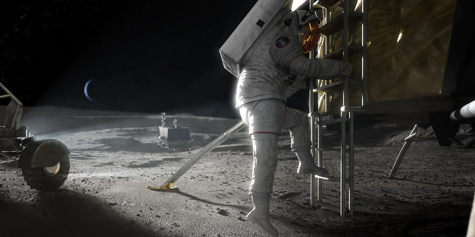 Axiom Space reveals prototype spacesuit for Artemis astronauts on the ... Axiom Space reveals prototype spacesuit for Artemis astronauts on the ...