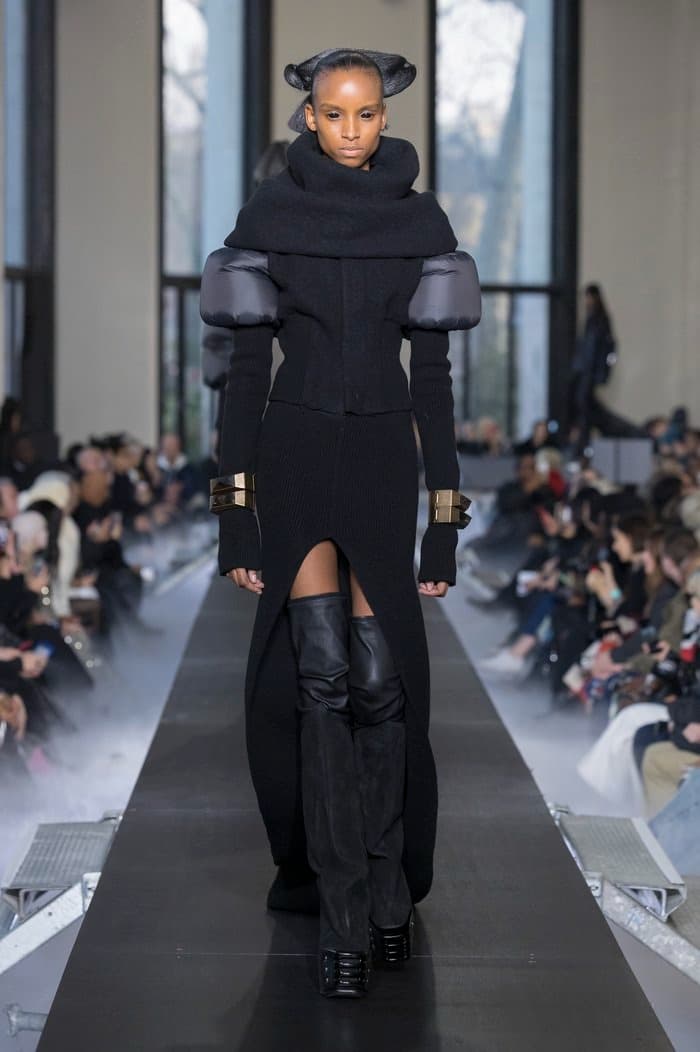 Rick Owens FW23 "LUXOR" Paris Fashion Week Runway | Hypebeast