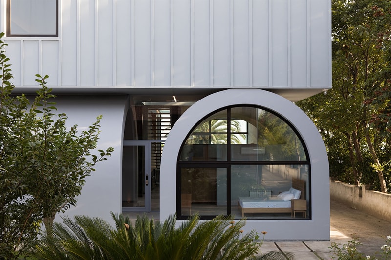 "Vaulted Villa" Overlooks the Caspian Sea | Hypebeast