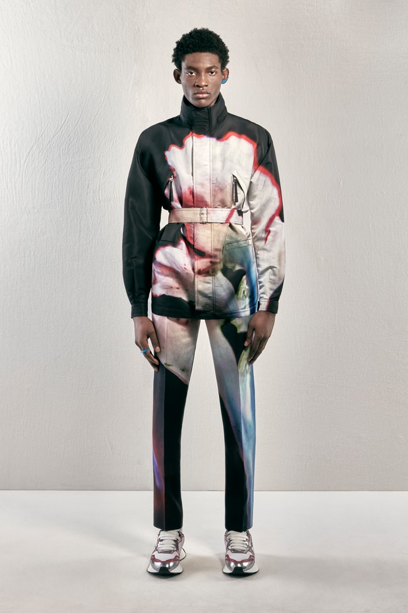 Alexander McQueen Unveils Pre-FW23 Collection | Hypebeast