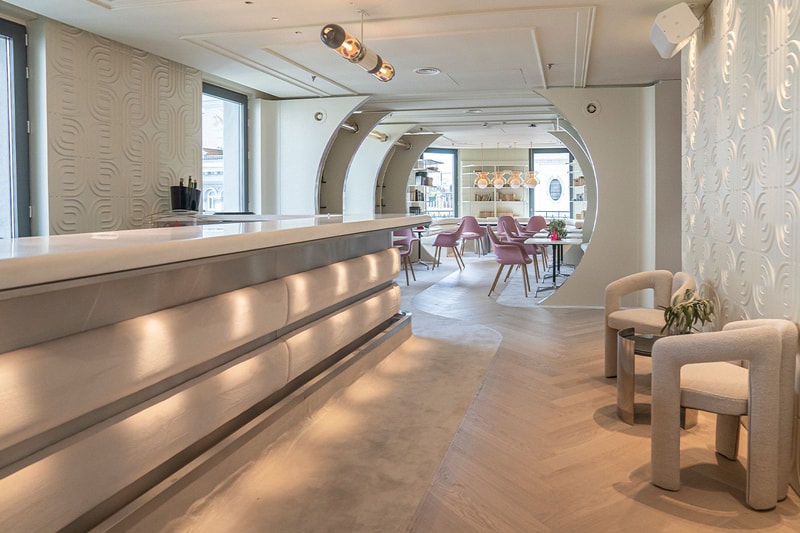 External Reference Architecture Studio "The Penthouse by WOW" Info ...