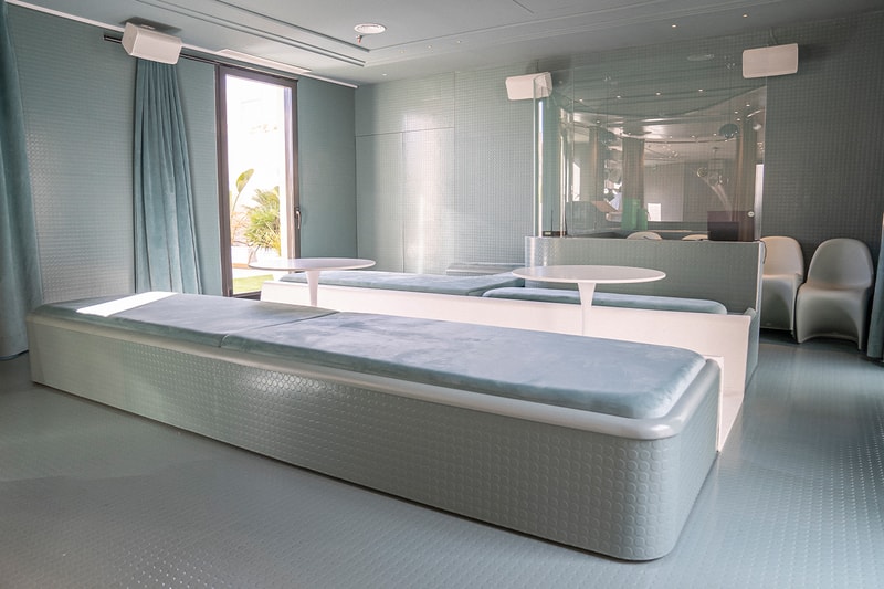 External Reference Architecture Studio "The Penthouse by WOW" Info ...