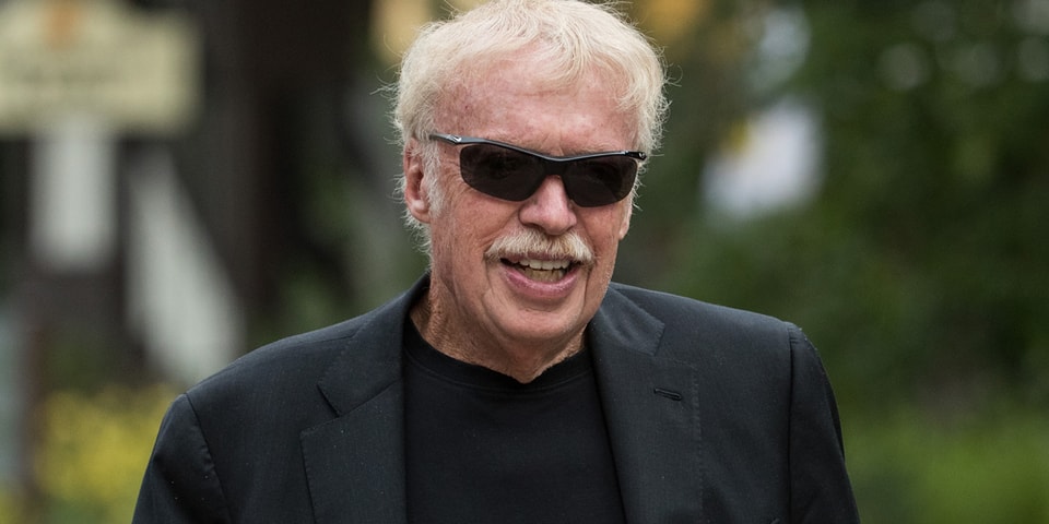Nike Co-Founder Phil Knight and Wife To Pledge $400 Million USD To ...