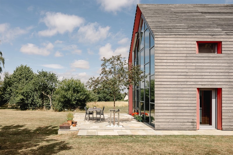 House in Suffolk by dRMM Features a Sliding Roof | Hypebeast