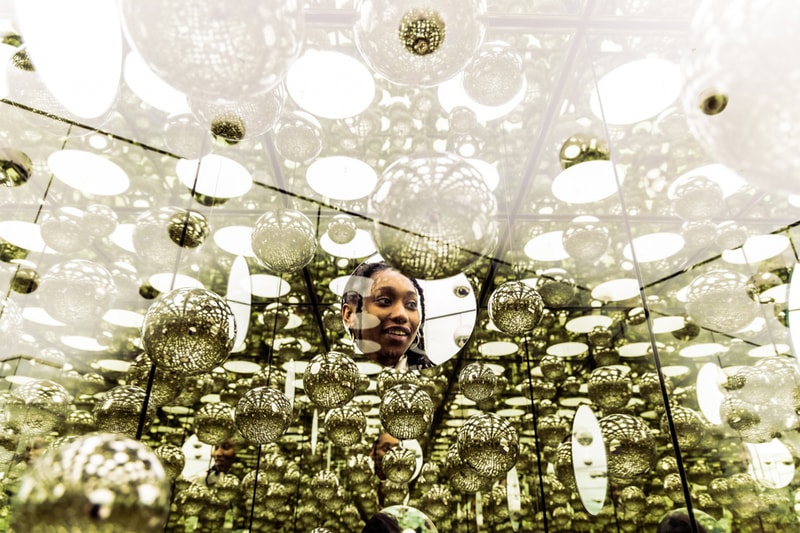 WNDR Museum Chicago Yayoi Kusama Dots Obsession Art | Hypebeast