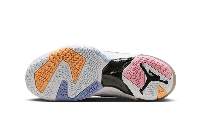 Official Look at the Air Jordan 37 "Dongdan" FD8700-001 | Hypebeast