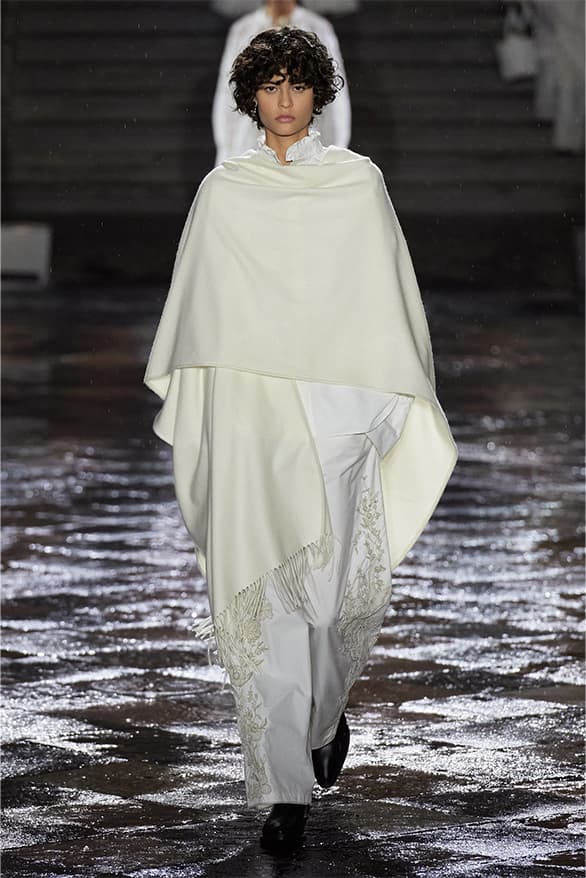 Dior Resort 2024 Womenswear Runway Show | Hypebeast