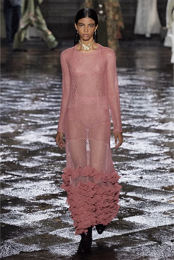 Dior Resort 2024 Womenswear Runway Show | Hypebeast