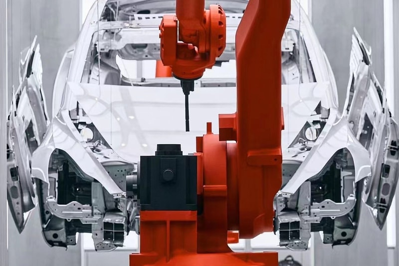 Tesla's New Giga Lab Shows How It Builds Its Cars in 45 Seconds | Hypebeast