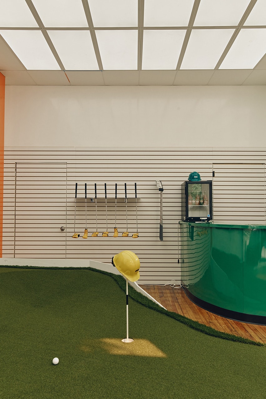 Whim Golf Offers Free Golf at its NYC Pop Up | Hypebeast