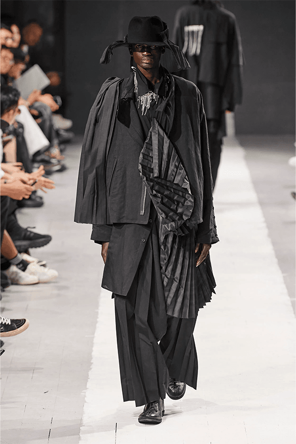 Yohji Yamamoto Spring/Summer 2024 Paris Fashion Week | Hypebeast