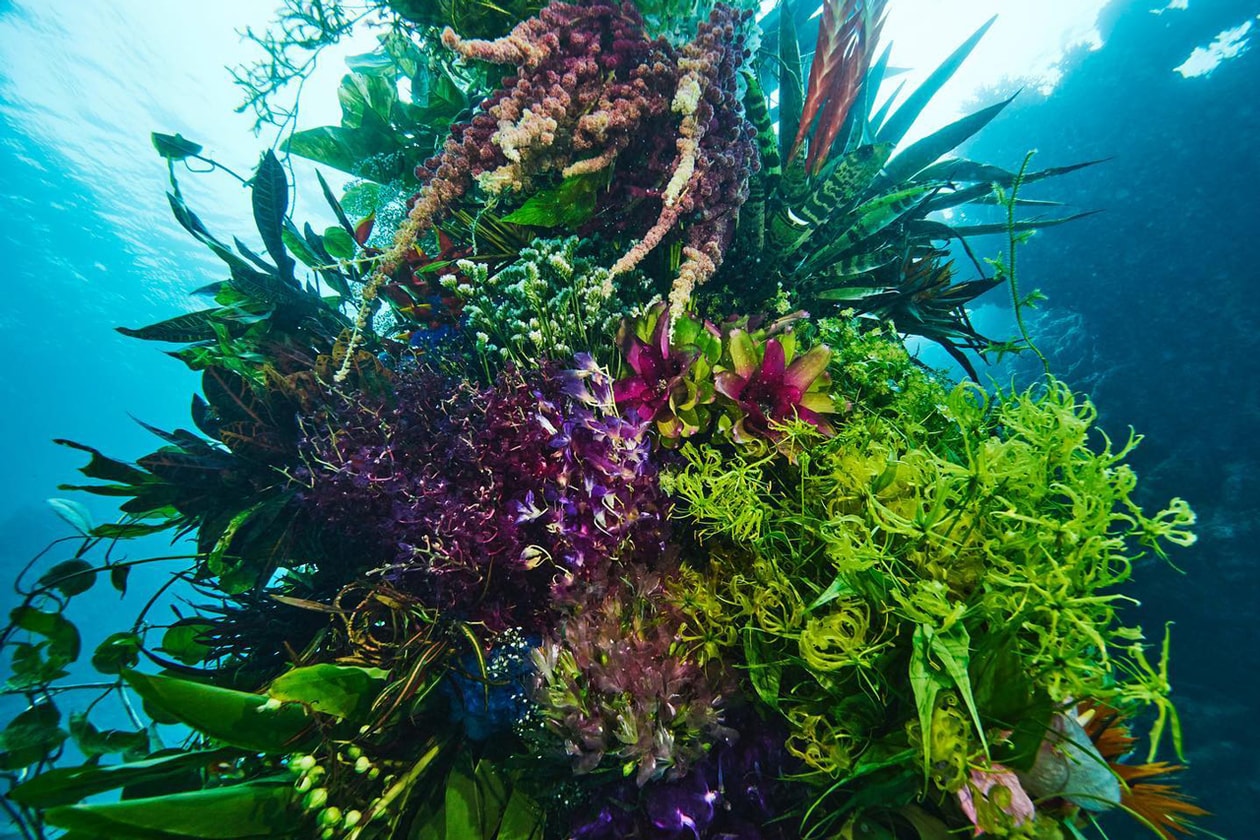 Azuma Makoto ‘In Bloom’ Underwater Sculpture | Hypeart