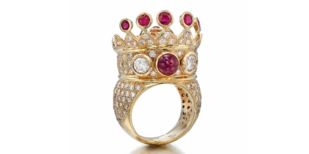 Tupac Shakur’s Bejeweled Ring Sells for $1M USD at Auction | Hypebeast