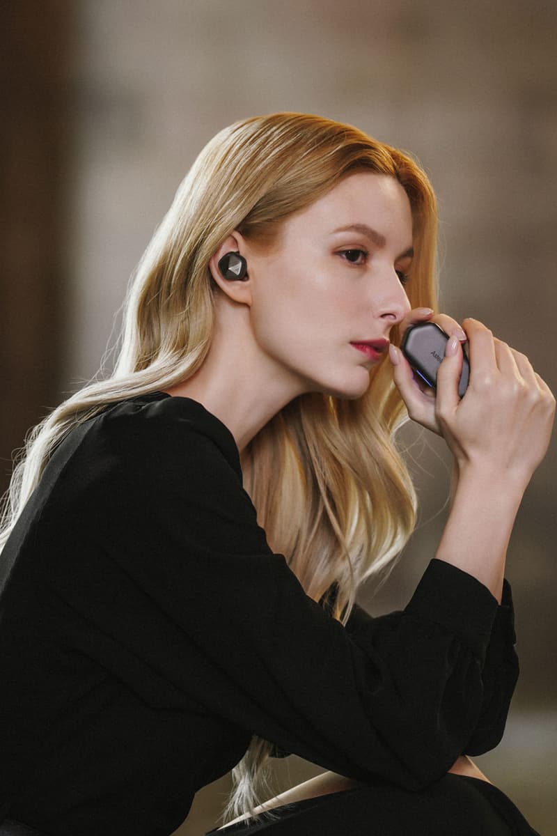 Astell&Kern Presents New AK UW100MKII Earbuds | Hypebeast