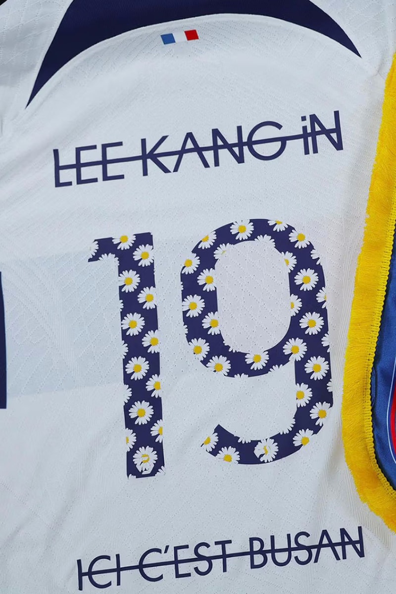 Paris Saint-Germain Taps PEACEMINUSONE for Busan Football Kit | Hypebeast